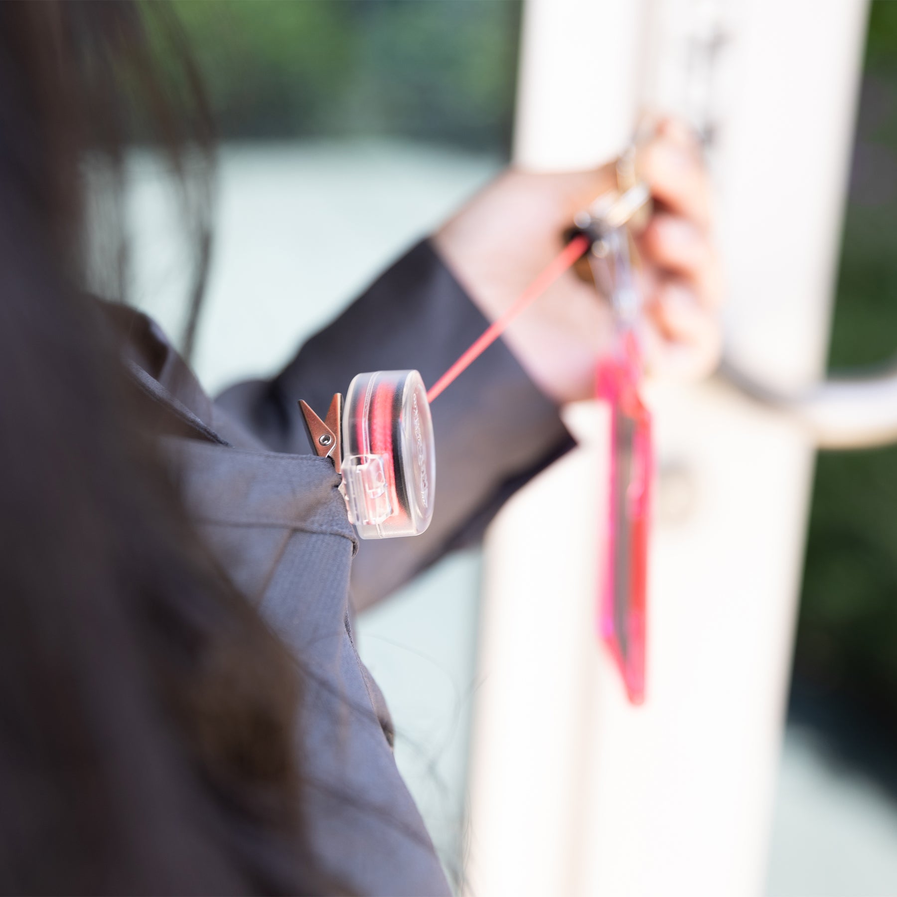 Retractable Swivel Clip Badge Reel and Keychain for Healthcare and Off ...